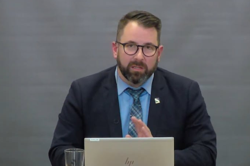 Quotes-parts à la MRC, priorités d’actions pour la SQ et retrait du ...